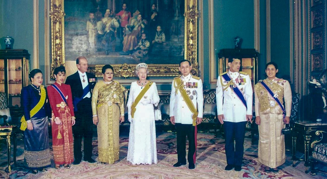 Queen Elizabeth II shared tight royal bond with King Bhumibol