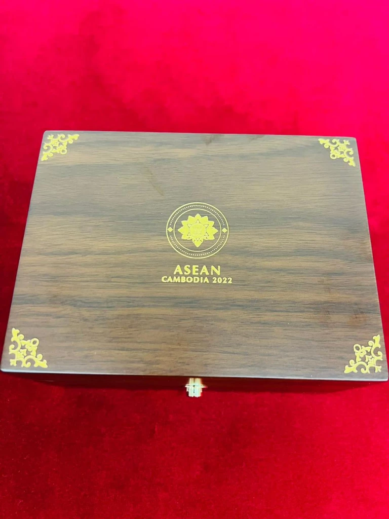 Hun Sen to wear Cambodian-made watch to upcoming summits