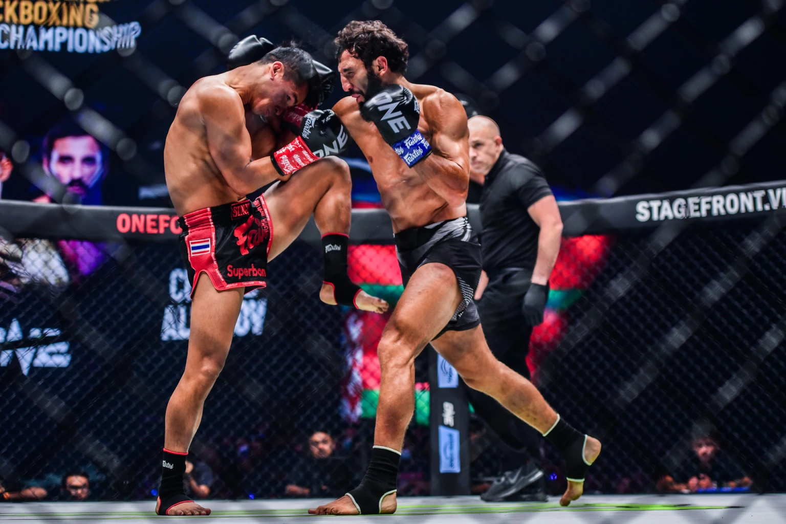 Chingiz Allazov knocks out Superbon Singha Mawynn to capture ONE Featherweight Kickboxing World ...