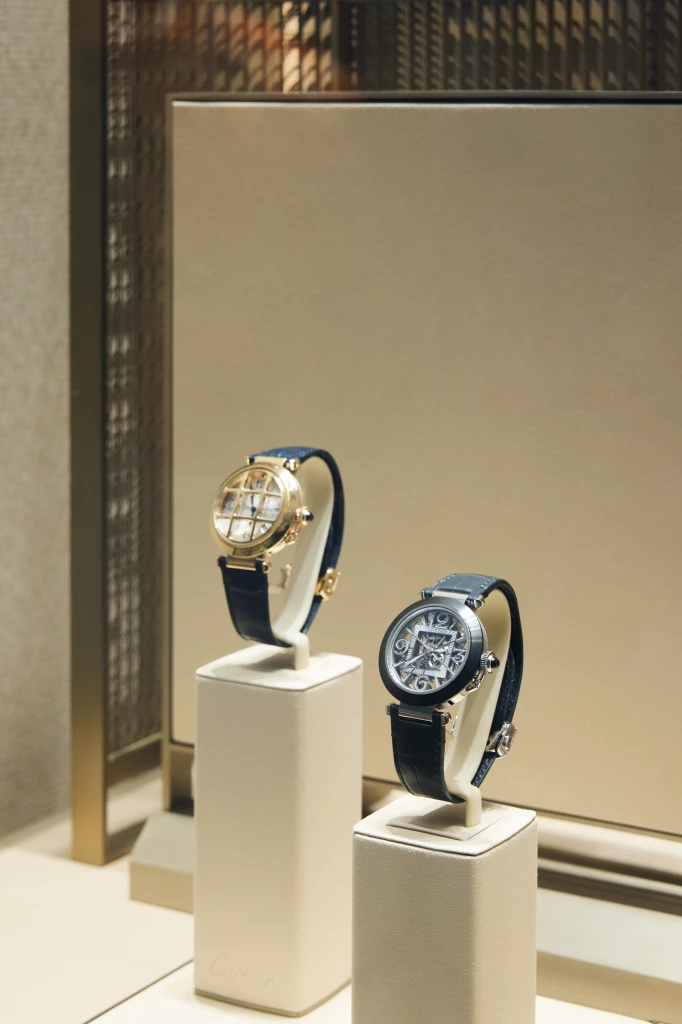 Cortina Watch opens new boutique store at Central Embassy