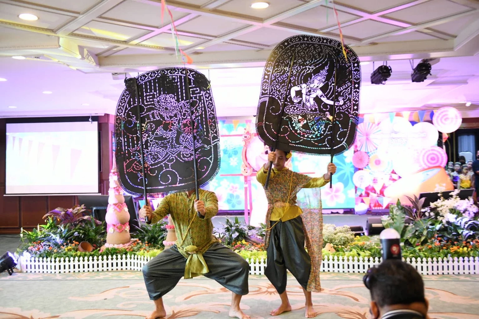 Bangkok all set to splash out for bright, colourful Songkran