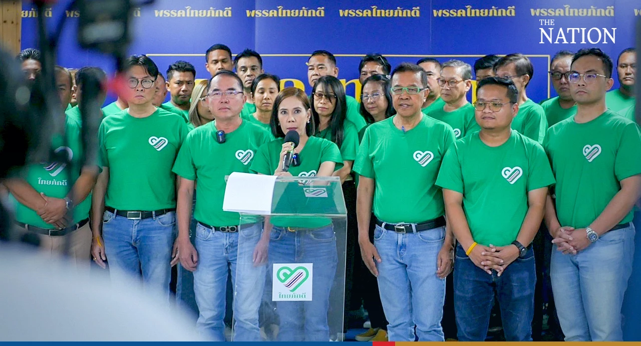 Thai Pakdee Party dismisses royal pardon, insists Thaksin be punished over lese majeste