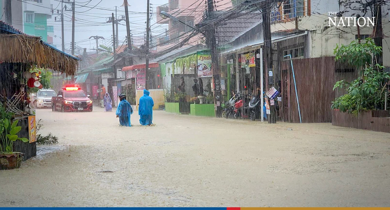 Incessant heavy rain leaves many parts of Phuket under a metre of water