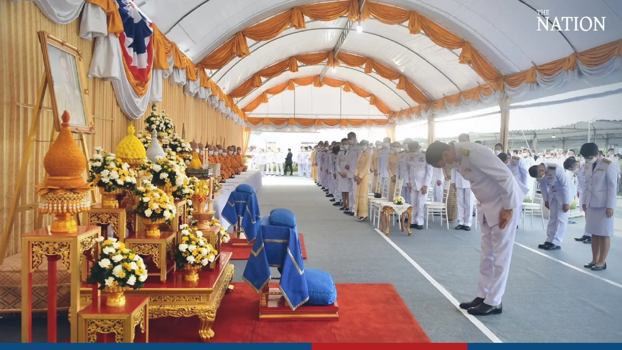 PM joins sombre ceremony to commemorate the passing of beloved monarch