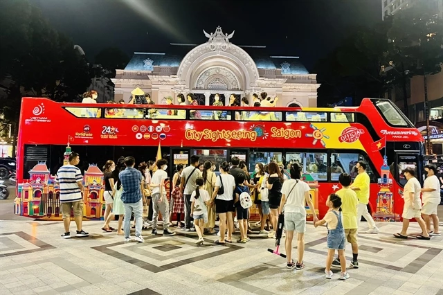 HCM City introduces night tour to attract tourists