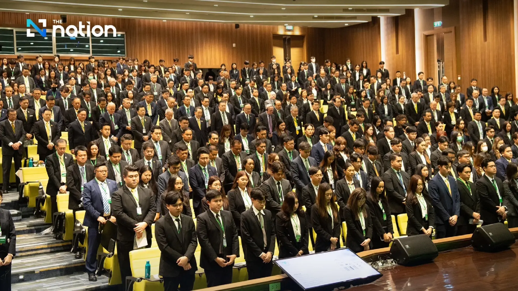 CP Group’s Senior Chairman Dhanin leads colleagues in paying respects to earthquake victims in ...