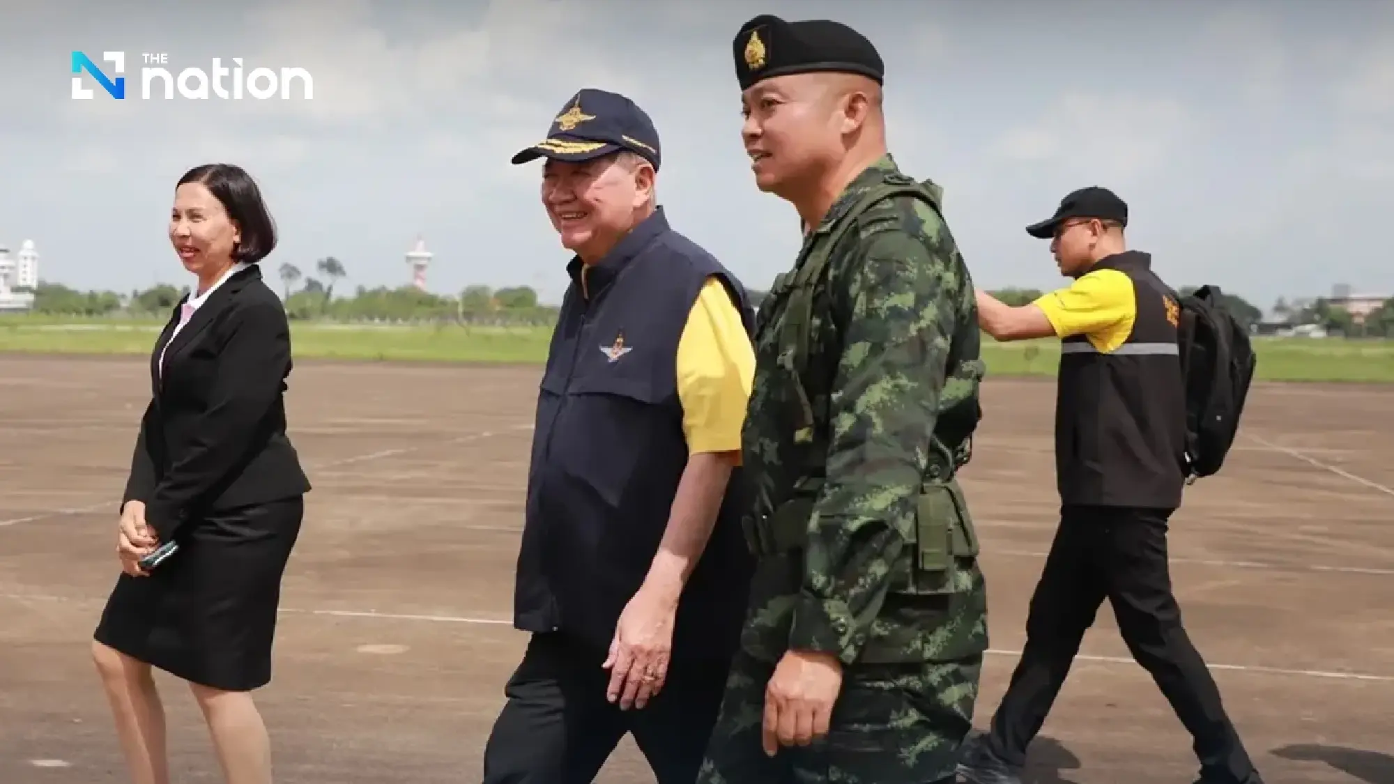 Defence Minister visits Suranaree Task Force in Ubon Ratchathani