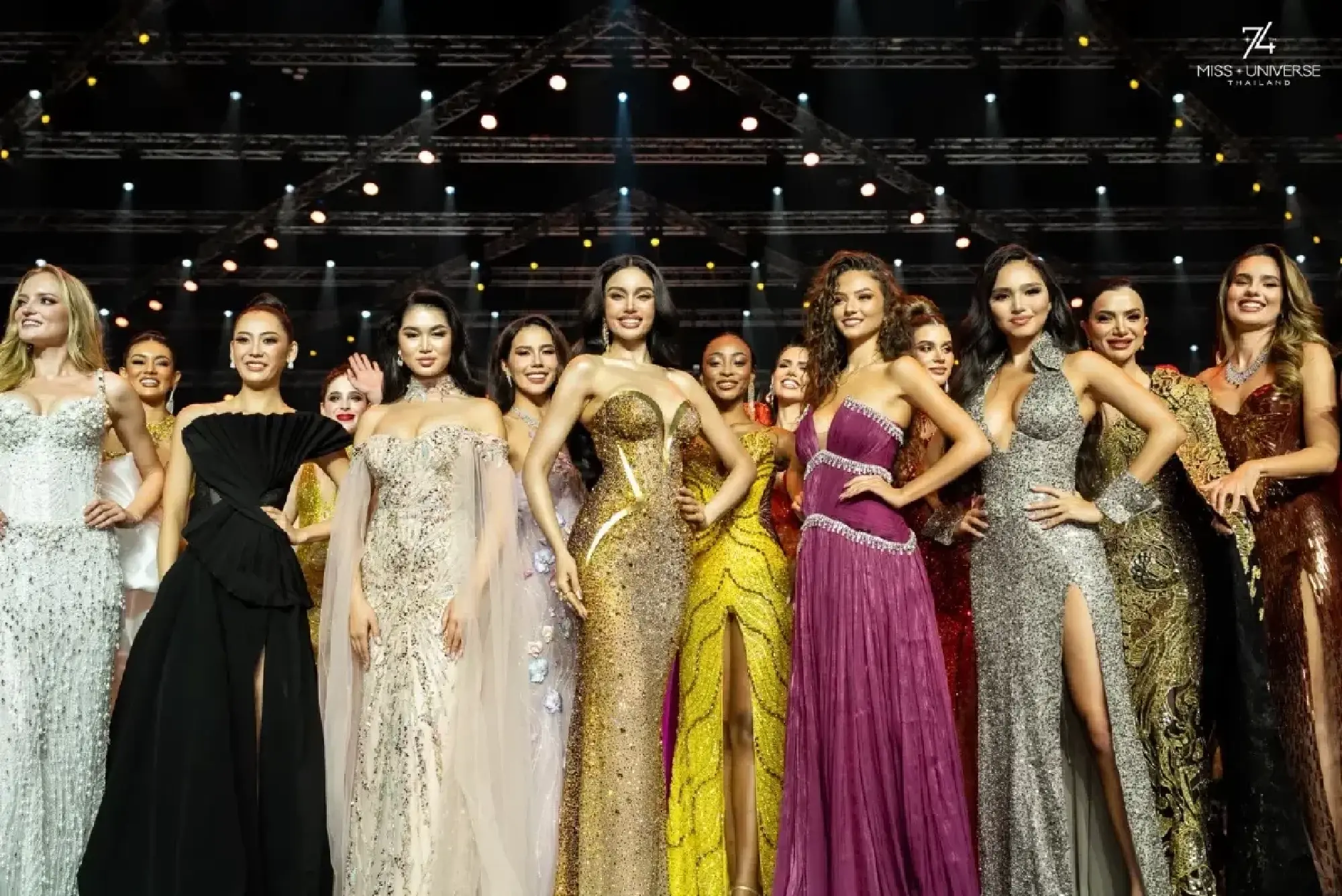 Awek melayu kena pancut