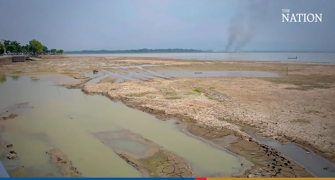 Thailand's most beautiful lake runs dry after months of drought