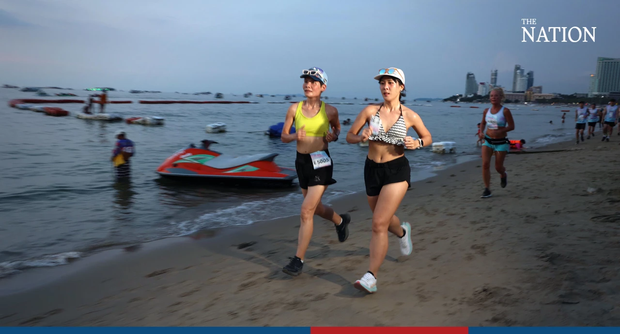 Over 4,000 runners join international Pattaya bikini run