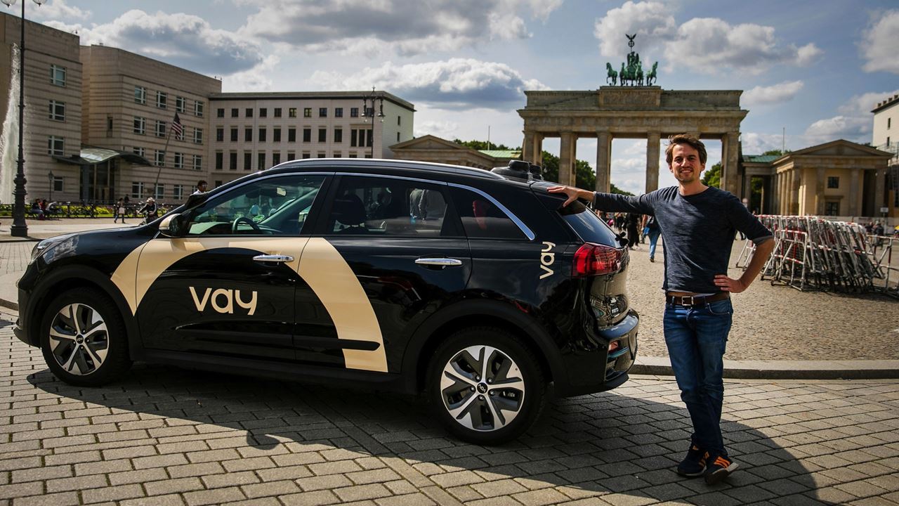 Stealth robocar startup sees remote drivers as autonomy shortcut