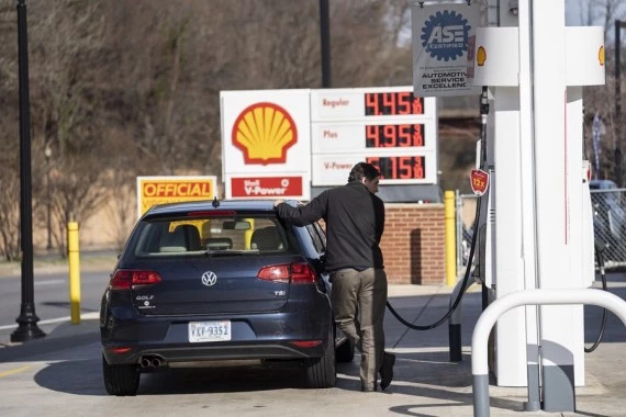 Oil prices jump amid U.S. ban of Russian imports