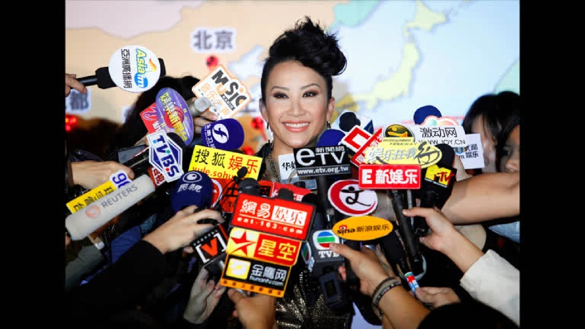 Singer-songwriter Coco Lee dies at 48 after suicide attempt