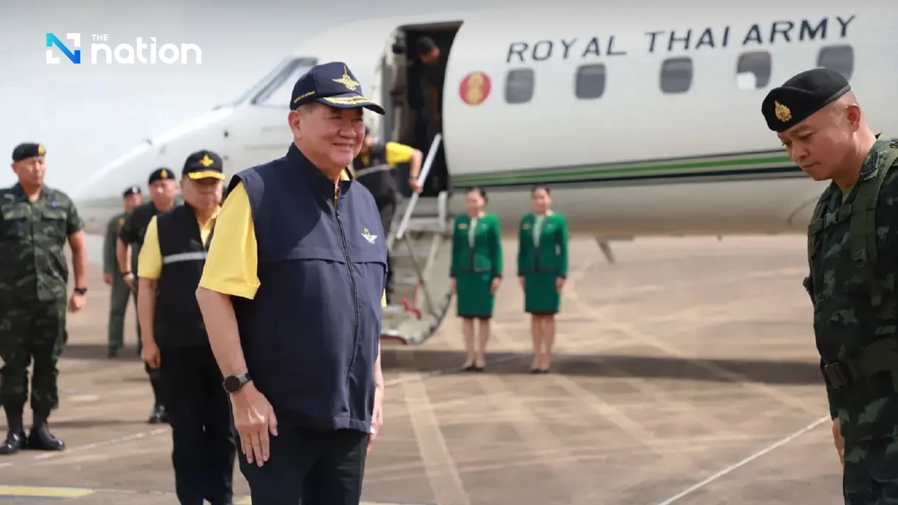 Defence Minister visits Suranaree Task Force in Ubon Ratchathani